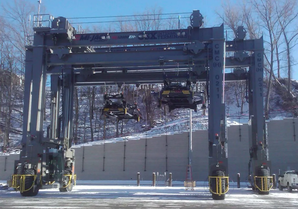 Translift™ JL1400P | Elecrtic RTG Crane - Mi-Jack Products